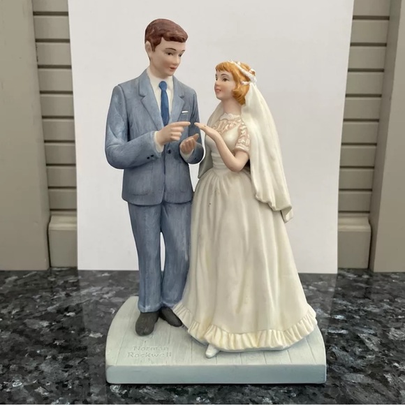 Norman Rockwell | Art | Norman Rockwell Bride And Groom Figurine 981 ...